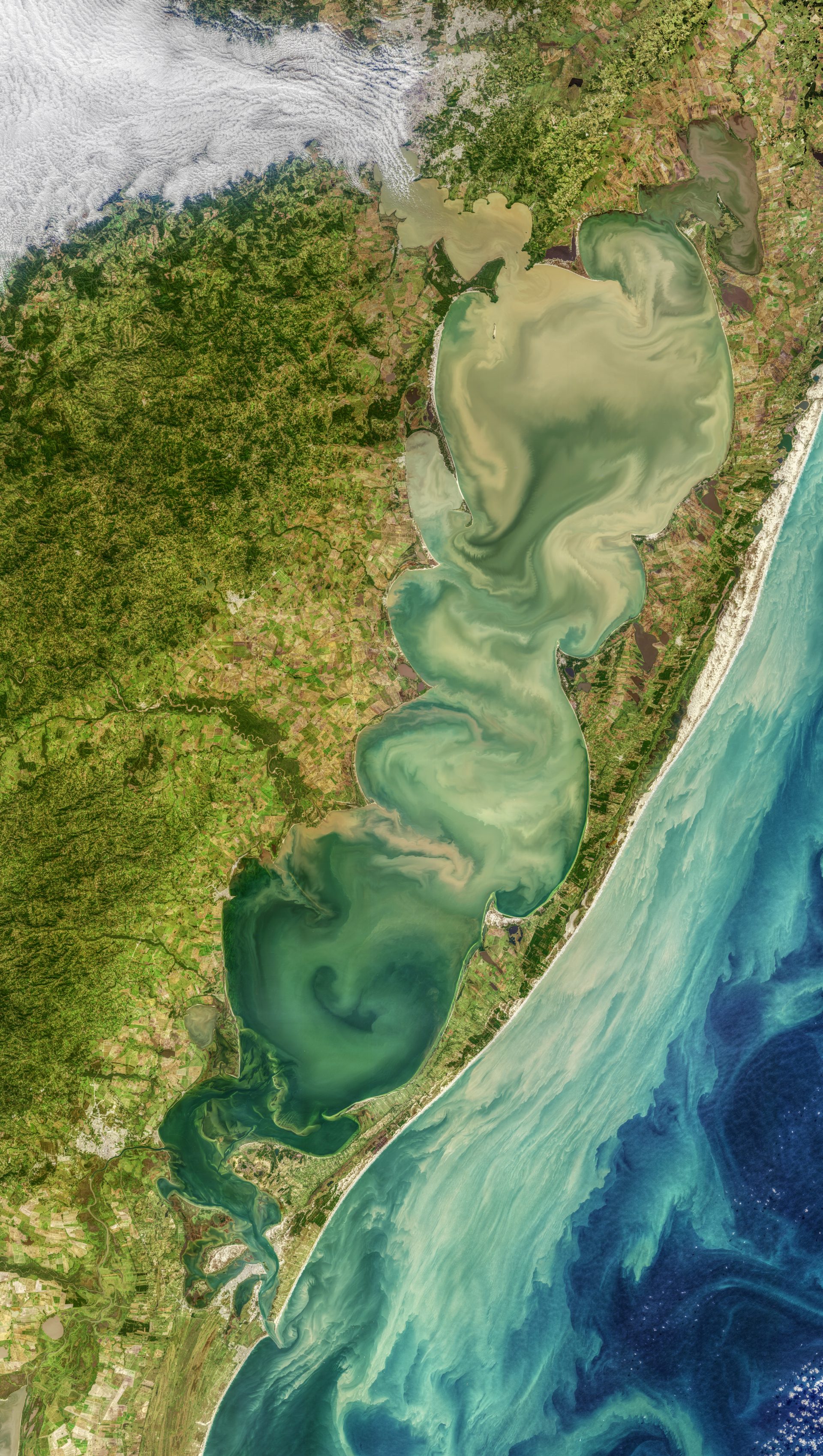Imagem fantástica da Lagoa dos Patos (NASA, maio 2018) | POPA.COM.BR